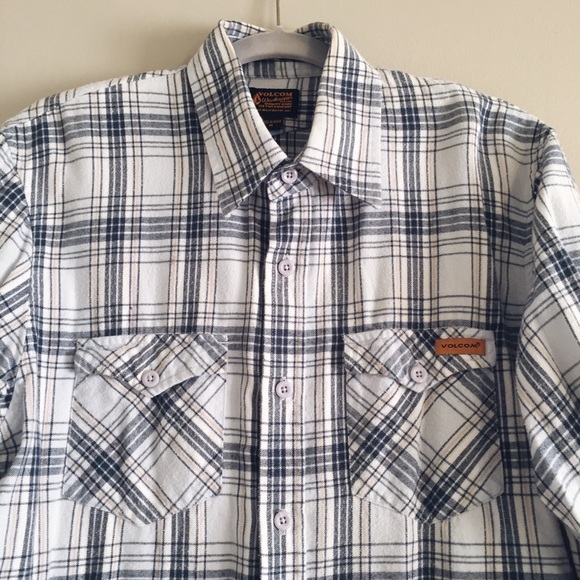 Volcom | Shirts | Vintage Volcom Workwear Blue Flannel Long Sleeve ...